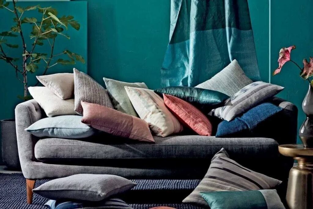 A Complete Guide for Buying Cushions